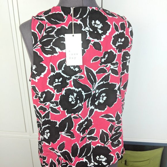 a new day | Tops | New A New Day Floral Sleeveless Blouse | Poshmark